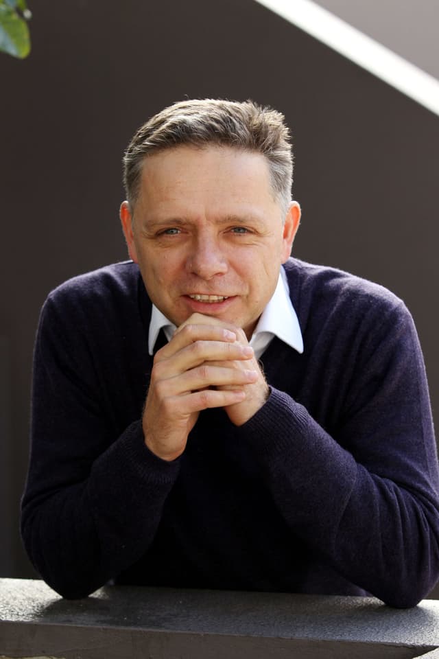 Companies set to adopt 'virtual first' working in a post-COVID world ...