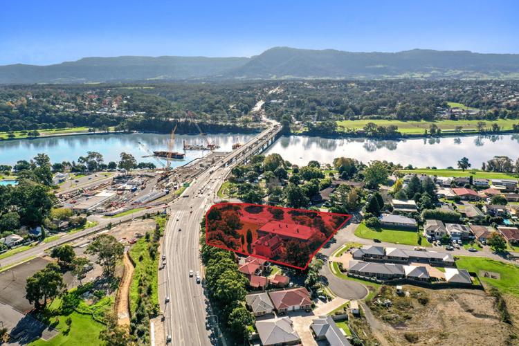 Prominent Nowra site with its iconic navy helicopter on a pole is for sale