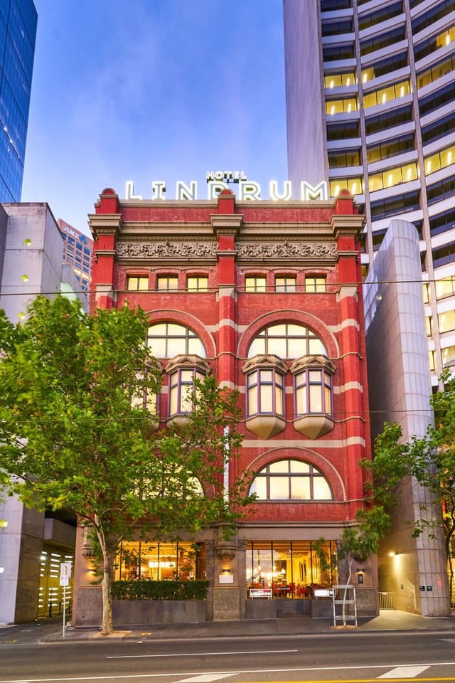 Top commercial real estate agents share their tips for taking on spring