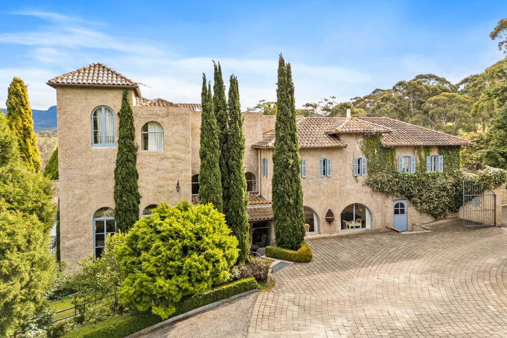 Villa Howden: European-style investment opportunity in Tasmania’s ...