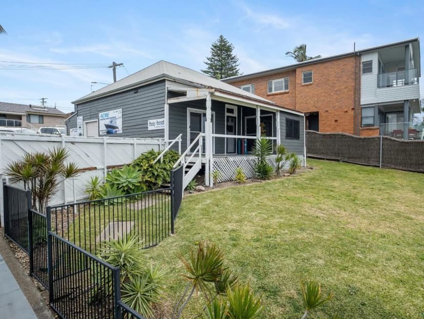 Dream of owning a marina? This idyllic NSW hotspot has one for sale