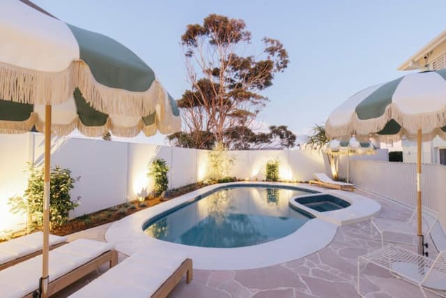 Retro revival: the Aussie motel is in it's glow-up era